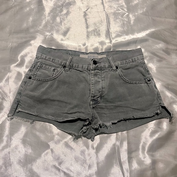 Brandy Melville | Shorts | Brandy Melville Button Fly Jean Short Shorts ...